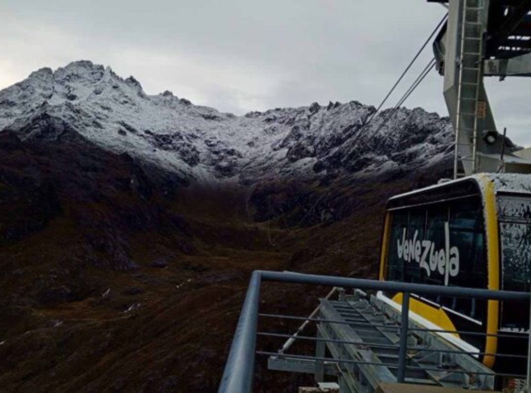 Así se vio la nevada en la estación Pico Espejo de Mérida este 1 de ...